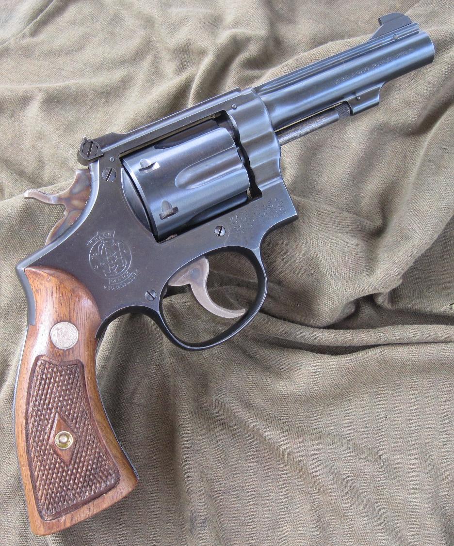 Help with identifying a K-22 | Smith & Wesson Forum – The Community for S&W Collectors and Shooters